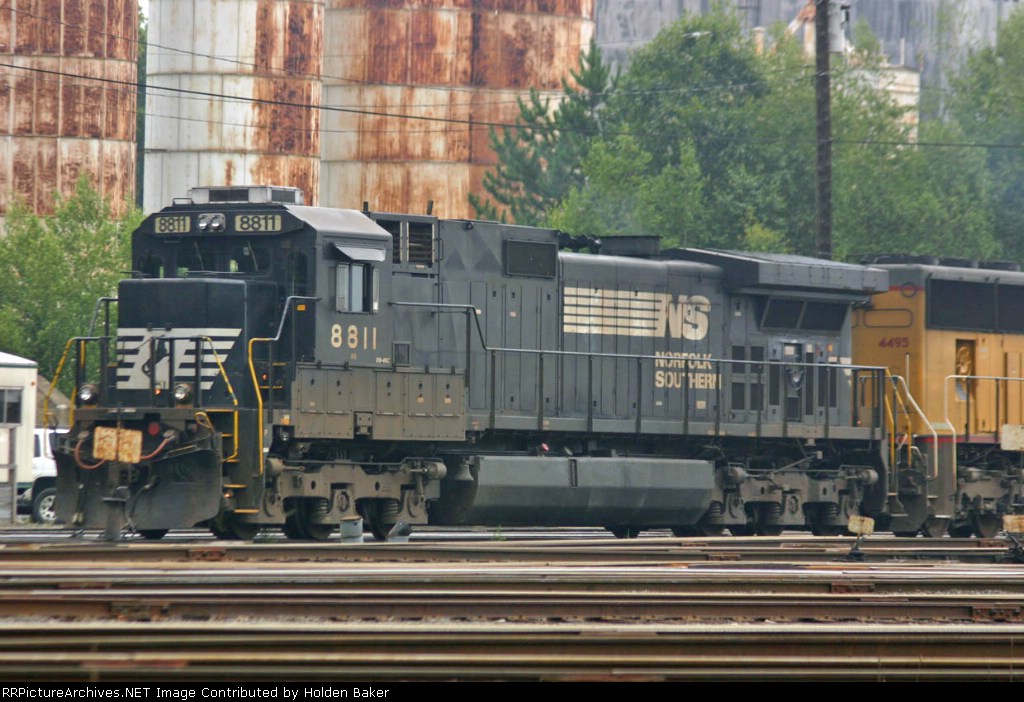 NS 8811